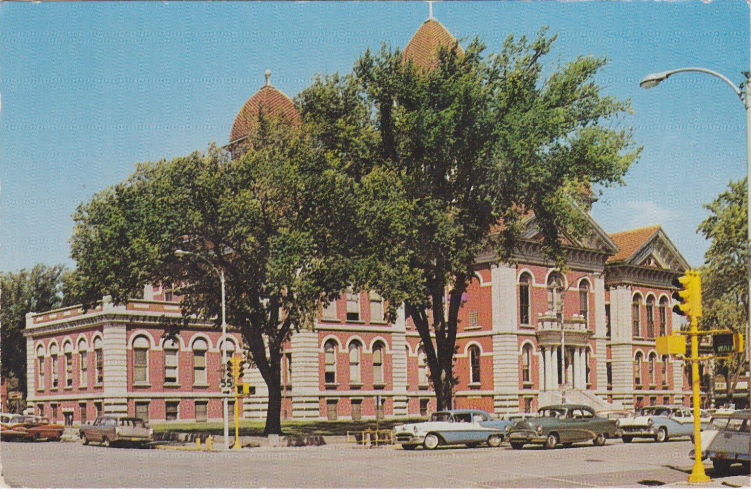 About the Courthouse – Lake County Historical Society and Museum